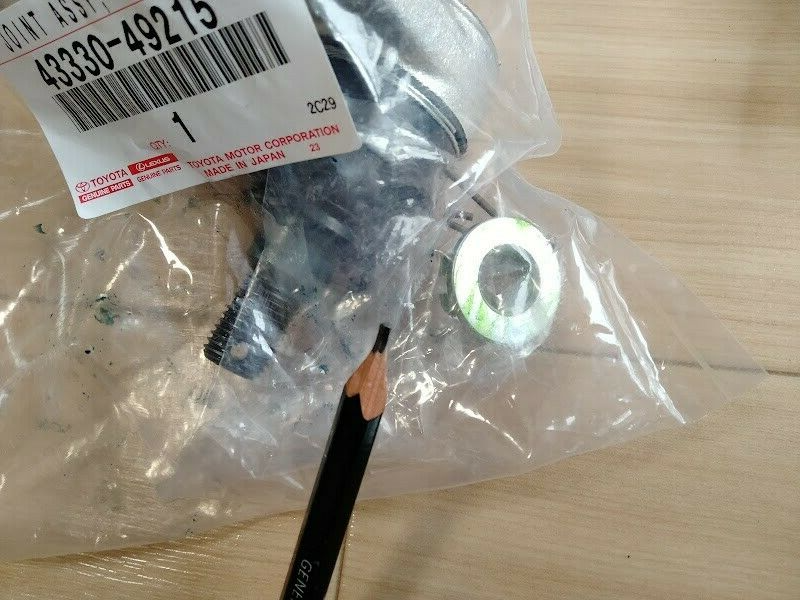 Toyota Genuine OEM Front Lower Ball Joint Set LH RH 43330-49215 | eBay
