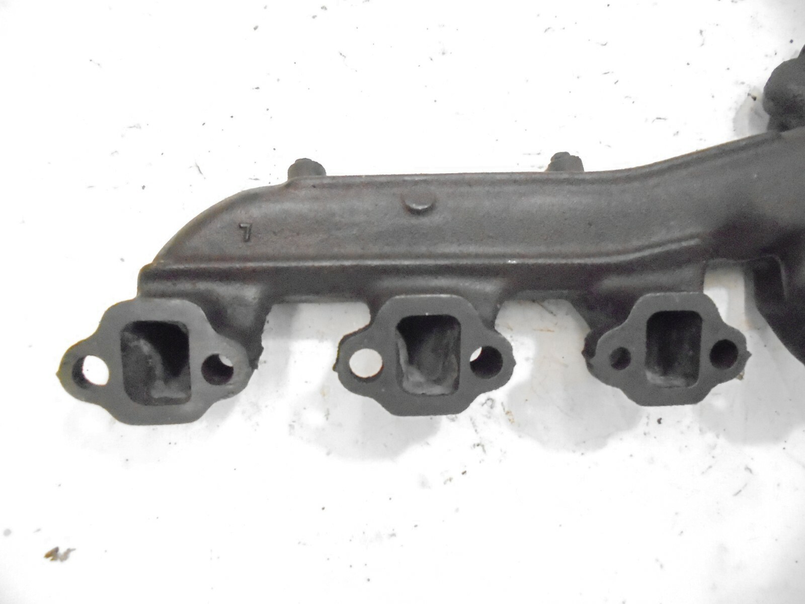 1983-1987 Ford 302-351 Exhaust Manifold - E6SE-9431-AA - Driver | eBay