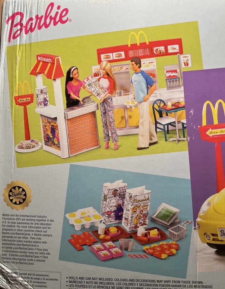 BARBIE MCDONALDS FUN TIME DRIVE THRU PLAYSET. 2003 NEW FACTORY SEALED ...