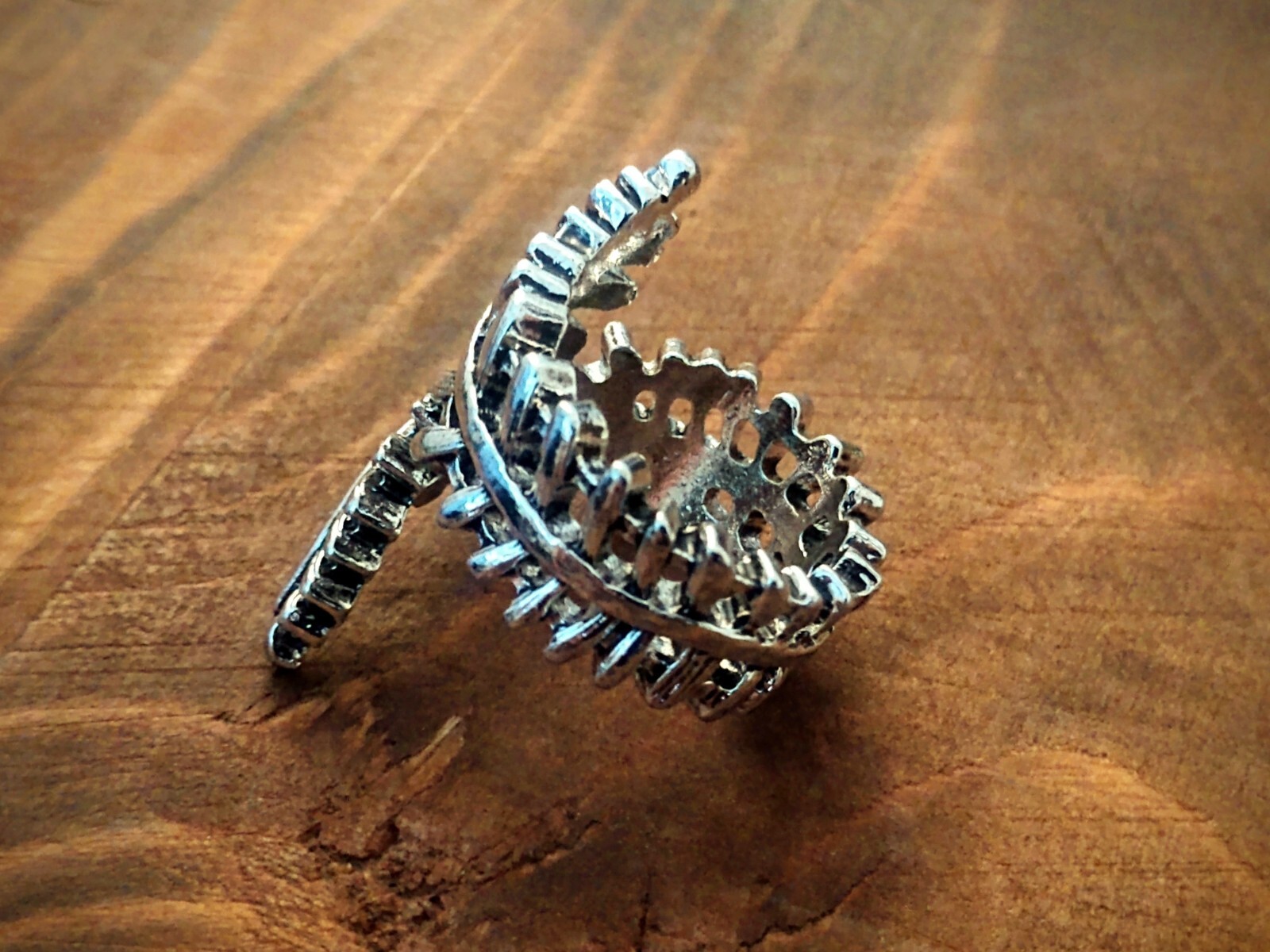 Stunning, Gorgeous &Unique Overlapping Wrap Around Vi… - Gem