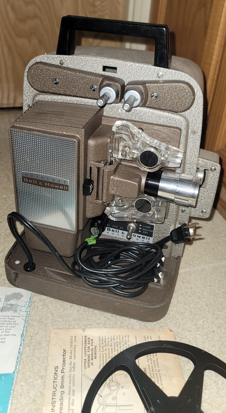 Vintage BELL & HOWELL 245PAY AUTOMATIC THREADING 8MM MOVIE PROJECTOR ...