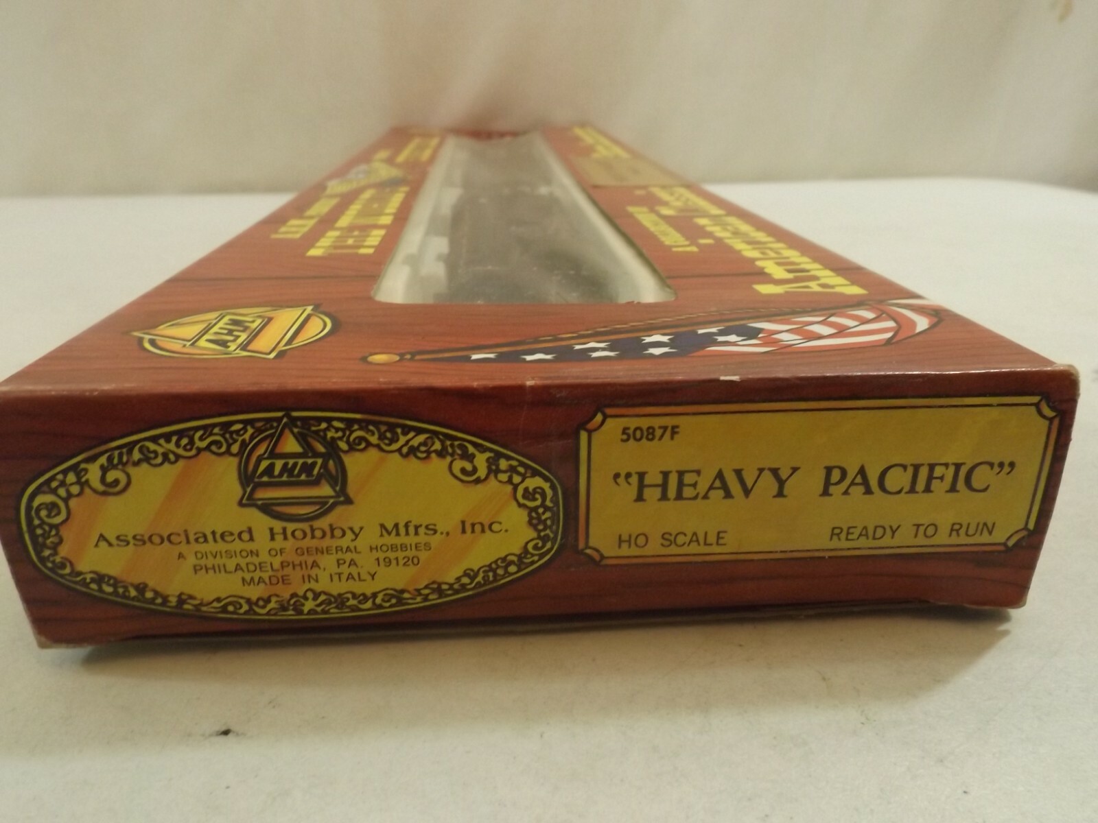 HO Rivarossi AT&SF heavy/pacific steam engine in original box (lot RS1 ...