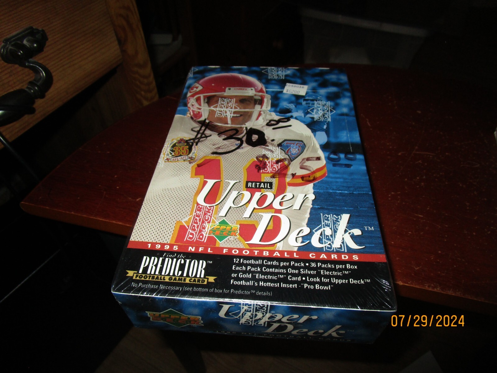 1995 Upper Deck NFL Football Card Box RETAIL 36 Packs FACTORY SEALED | eBay