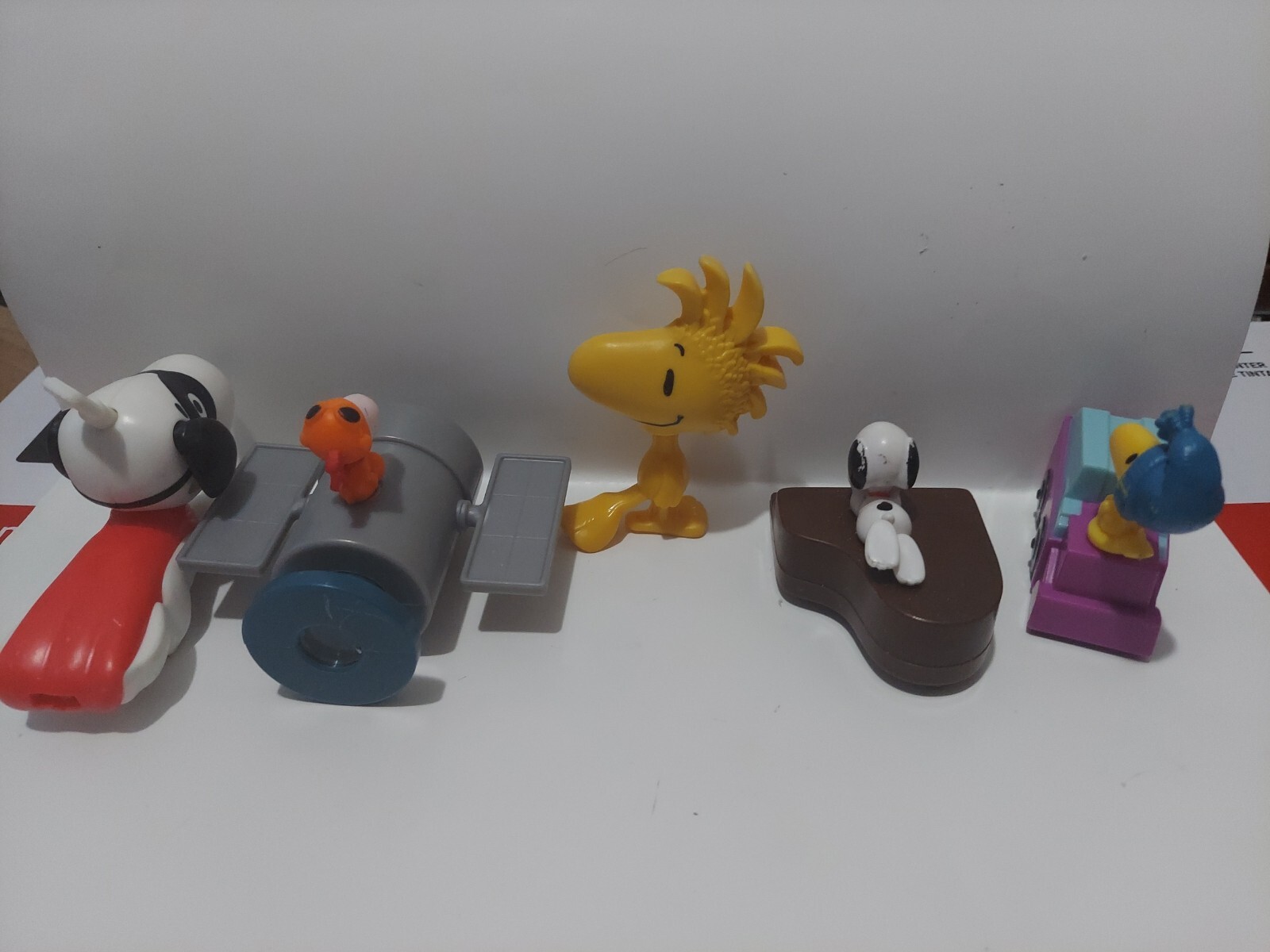 Peanuts Toy Lot Of 5 Linus Snoopy Woodstock Burger King McDonalds Happy ...