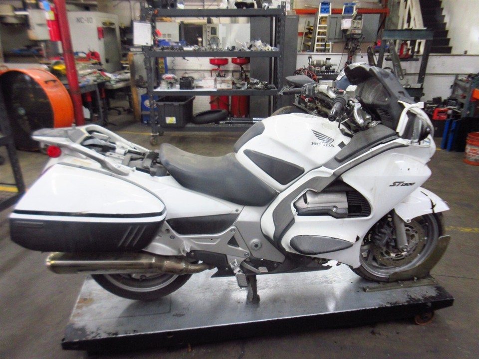 2006 03-09 Honda ST1300 ST1300P Assorted Electrical Relay Fuse Misc Lot ...