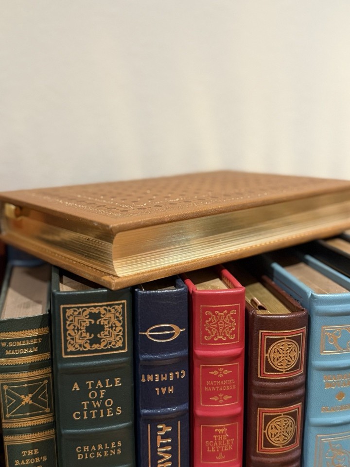 Franklin Library Oxford Great Books Selected Essays of Michel de ...
