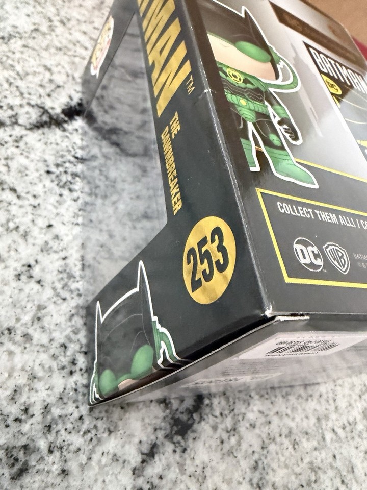 Funko Pop! DC Heroes Batman the Dawnbreaker #253 Hot Topic Exclusive ...