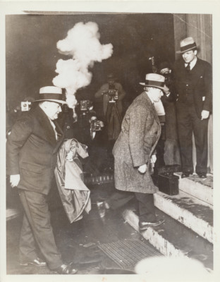 REPRINT OF ORIGINAL PHOTO OF EARLY MOVIE CAMERA W/ FLASH POWDER | eBay