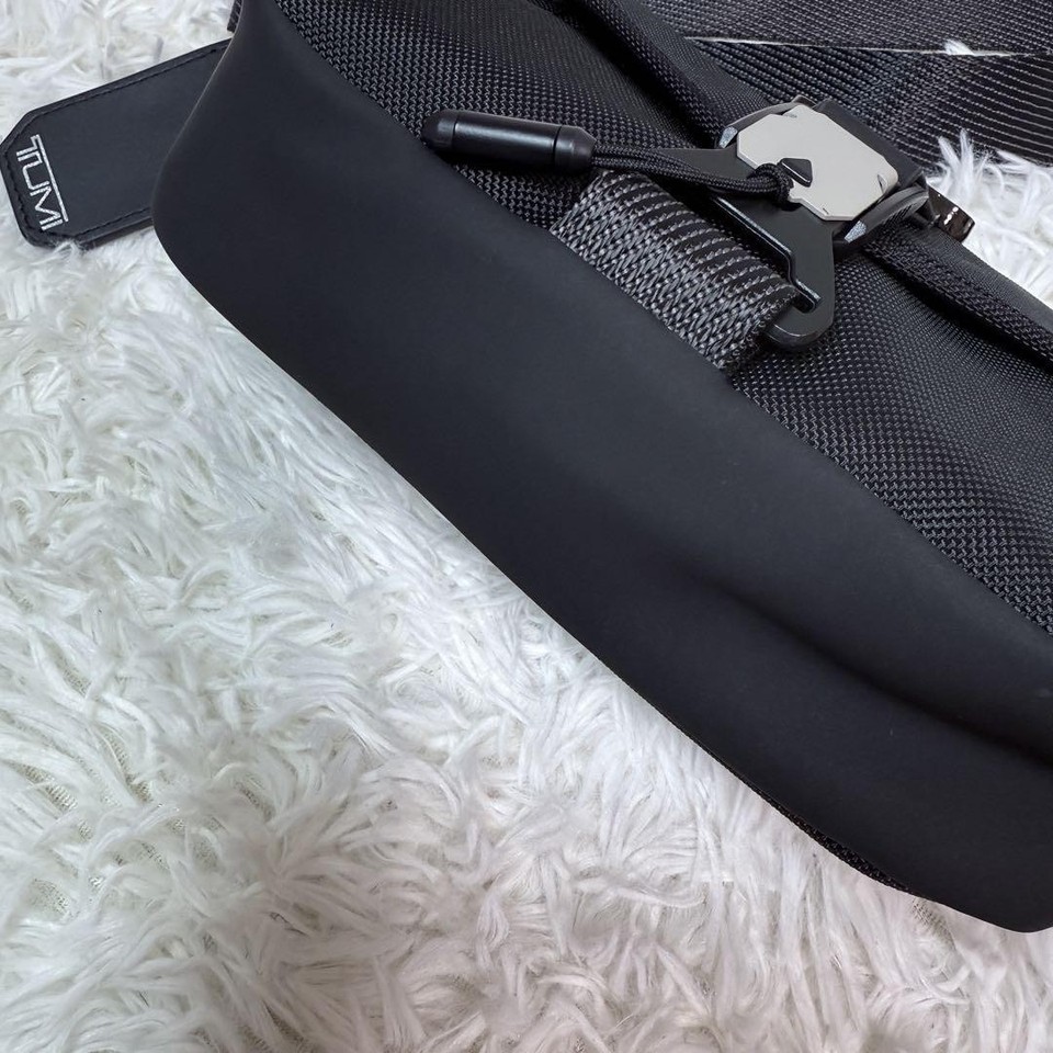 TUMI ALPHA BRAVO Compass crossbody black high performance bag | eBay