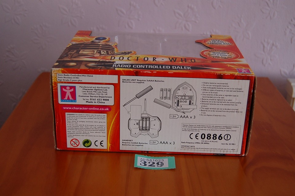 Doctor Who Series 1 -Radio Control Dalek Mint figure inside packaging ...