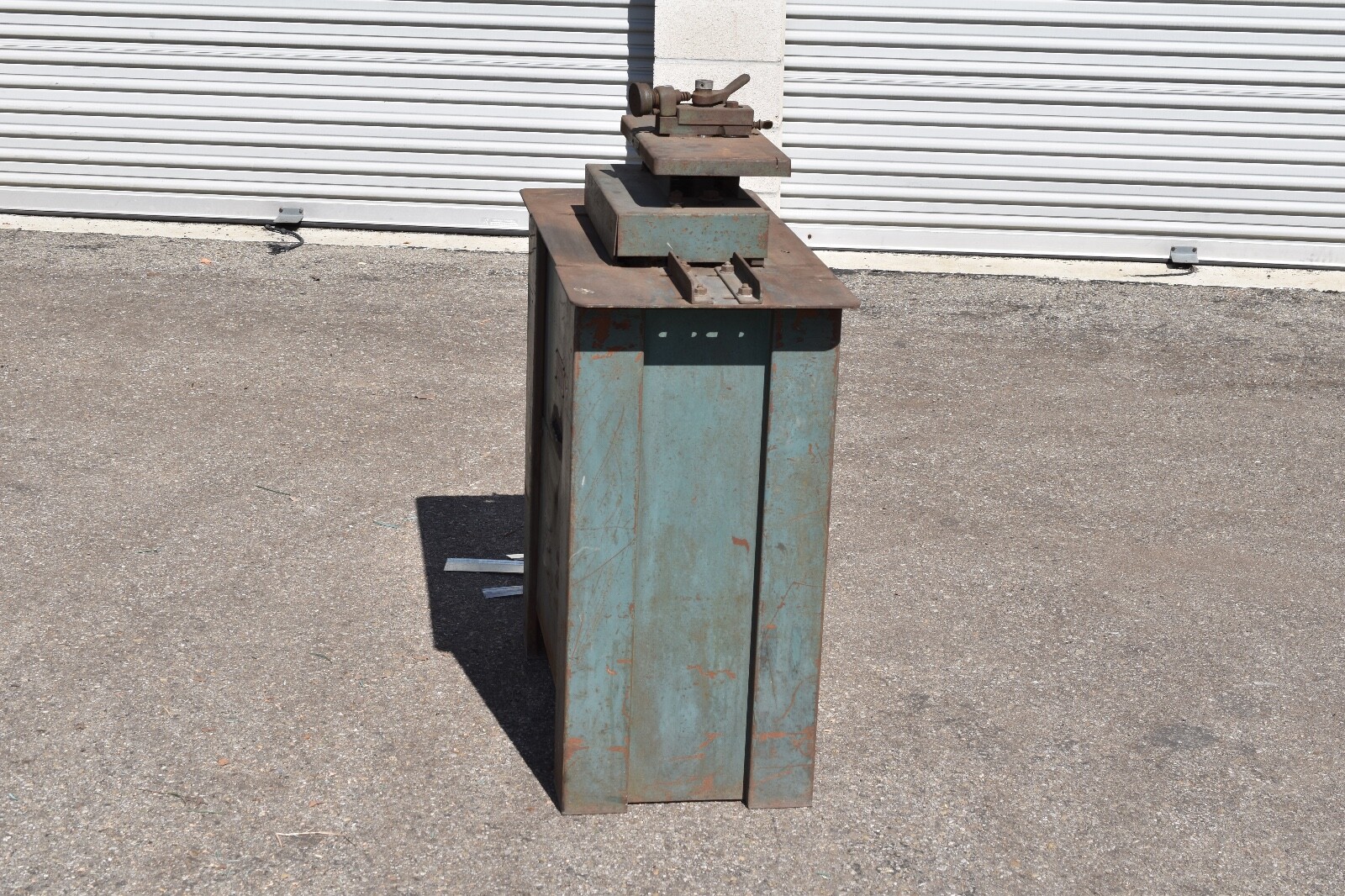 Lockformer 20 gauge pittsburgh lock, double seam, right angle flange ...