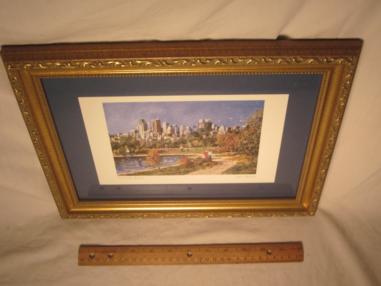elegantly framed Inge Claussen Montreal Skyline print wall decor frame ...