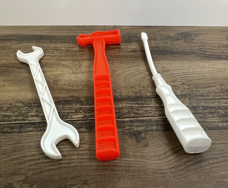 Vintage Plastic Kids Pretend Play Tool Toys Long Screwdriver Hammer ...