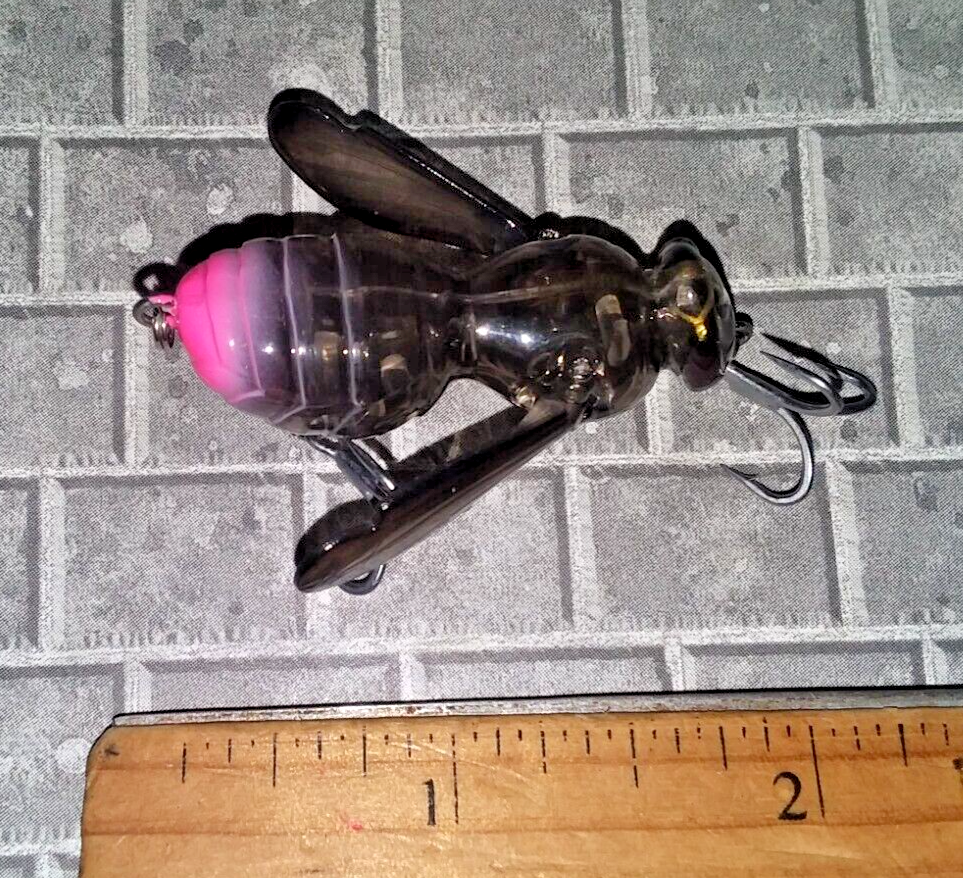 #PB Kingdom Giant Wasp Lure/Wings Pink & Black ( Mud Dauber) 4.2 grams ...