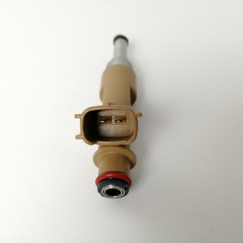 FOR TOYOTA PRIUS PLUS 1.8L FUEL INJECTOR 2ZR-FXE 23250-37010 23209 ...