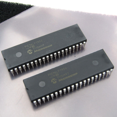 ( 2 PCS ) PIC16LF1904-I/P PIC 16F Microcontroller IC 8-Bit 20MHz 7KB ...