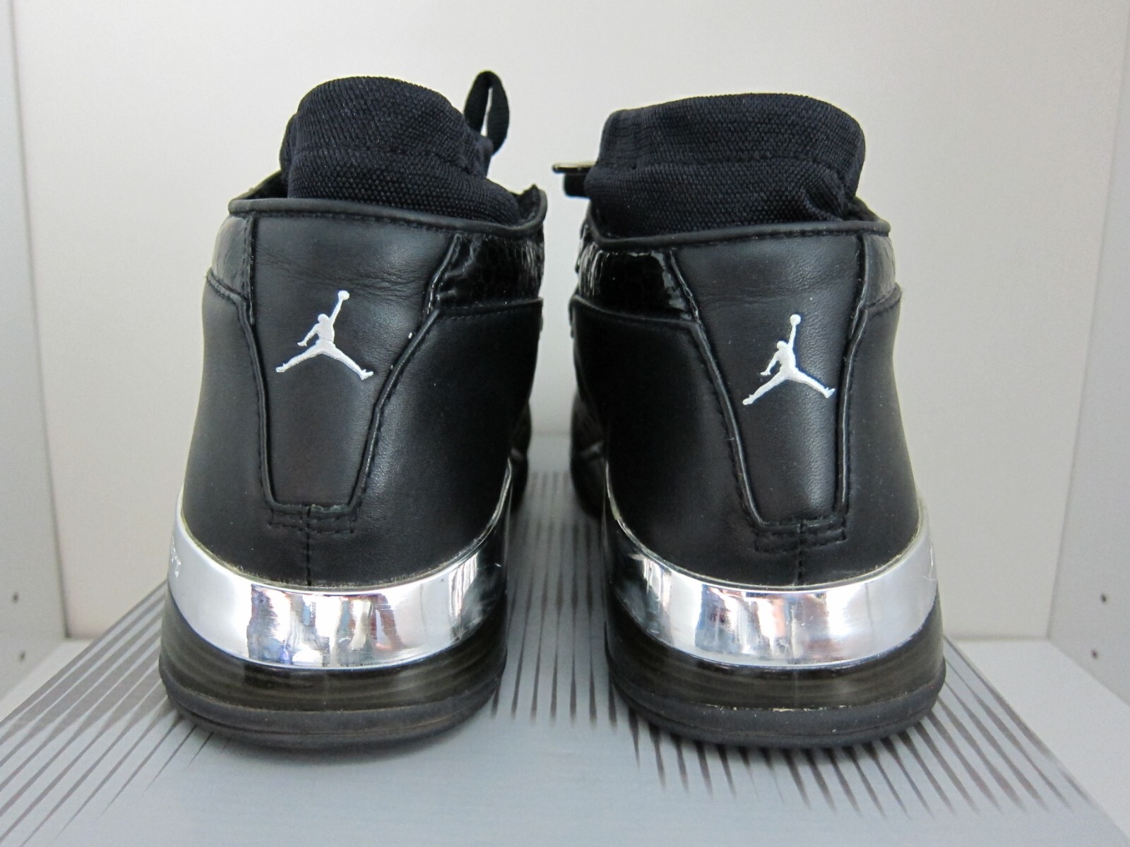 2002 Air Jordan 17 OG Low Black/Chrome (w/ Shoe Bags) 303891004 - Men's ...