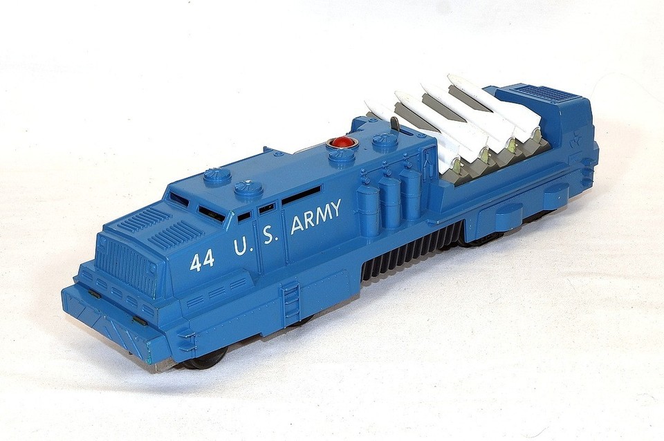 Postwar Lionel 44 US Army Mobile Rocket Launcher From 1960-62~Complete~w/Nice OB | eBay