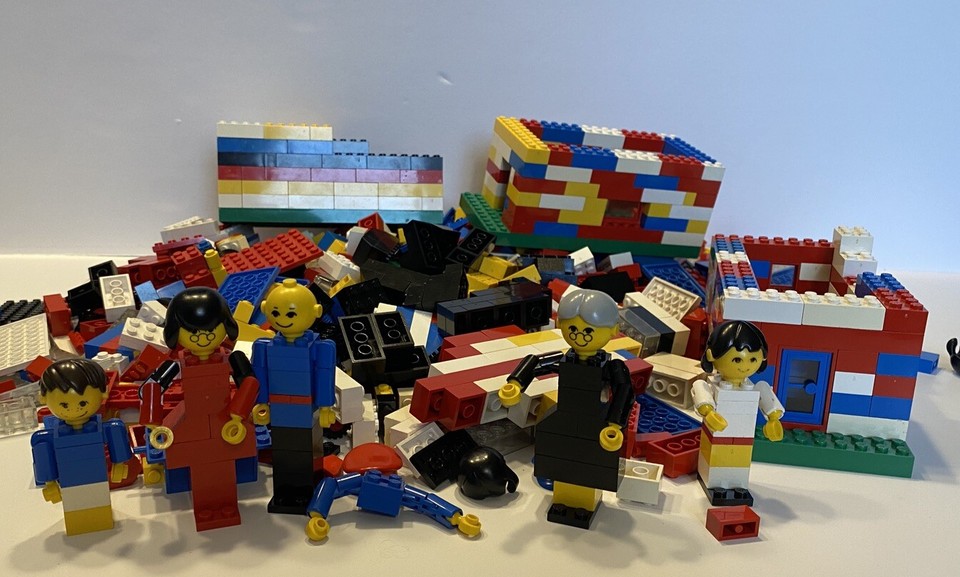 LEGO Classic Vintage 1970s Lego Figures & Blocks Wheels Base Plates ...