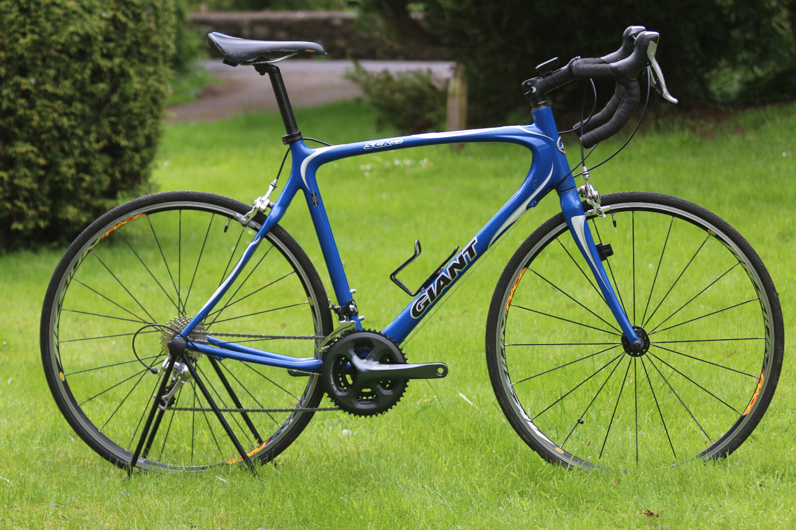 2011 GIANT SCR C2 FULL CARBON FIBRE RACING BIKE,WITH ELITE NOVO INDOOR ...