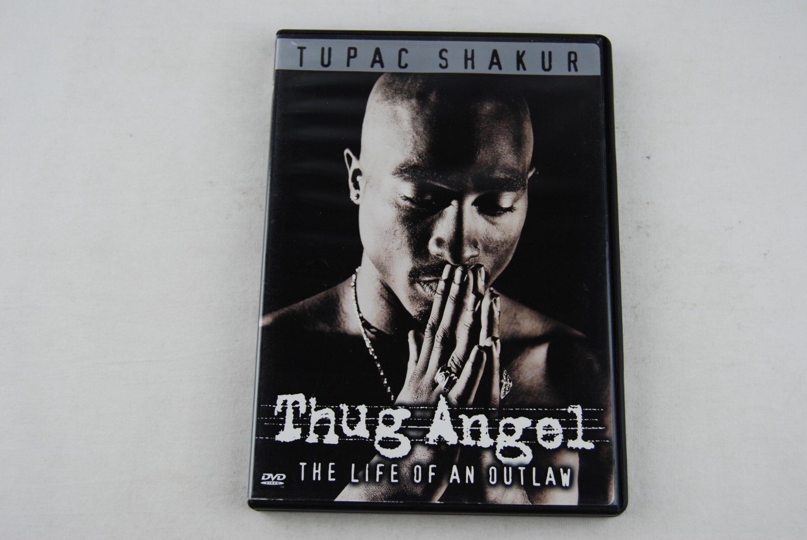 Tupac Shakur - Thug Angel (The Life of an Outlaw) - WITH BOOKLET ...