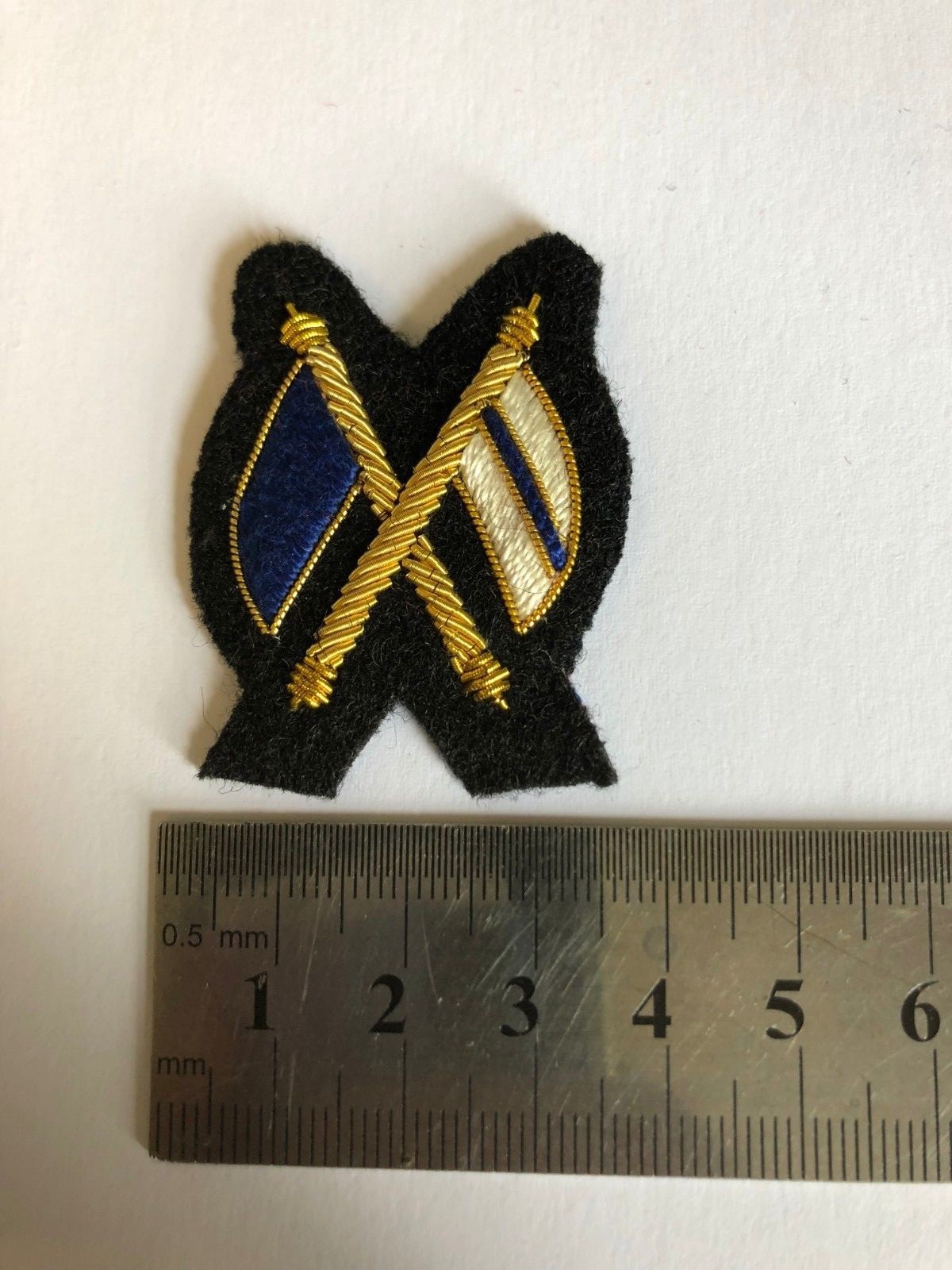 CROSS FLAGS SLEEVE BADGE FOR MESS DRESS, For Signalling Instructors ...
