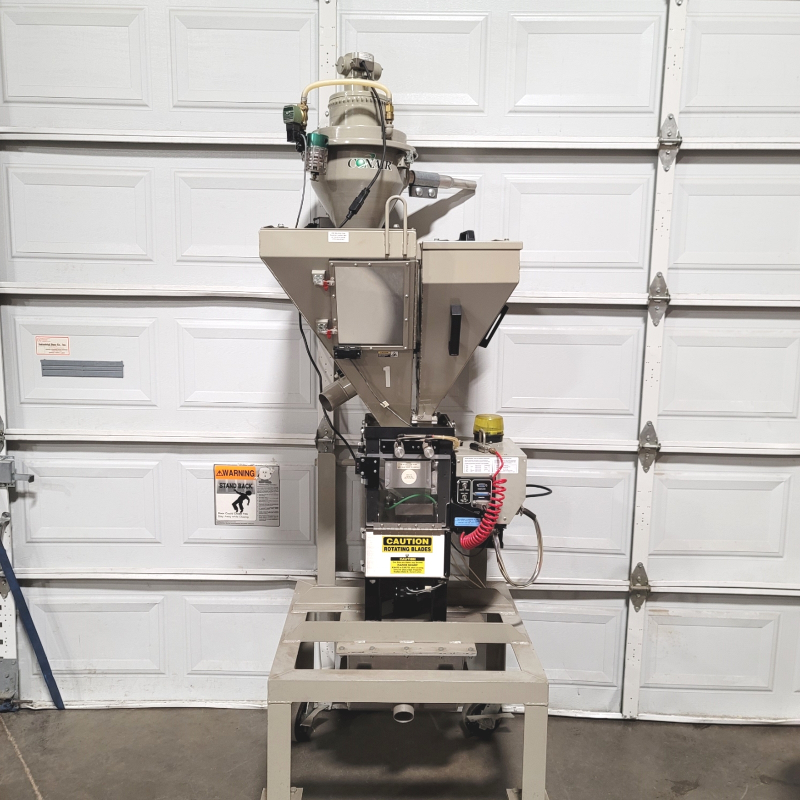 Conair Maguire GB/WSB 140 4-Hopper Weigh Scale Blender With Conair ...