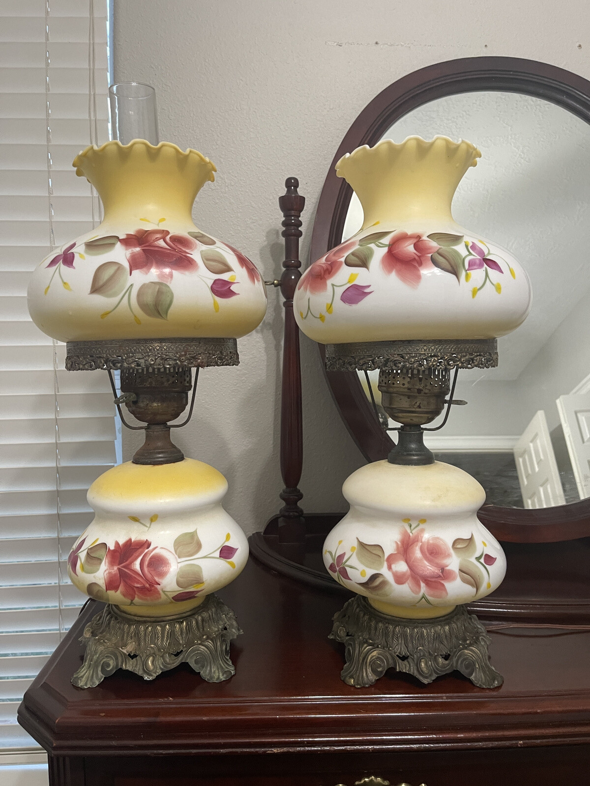 Vintage L&LWMC 1971 Red Roses Gone With The Wind Hurricane/Yellow ...