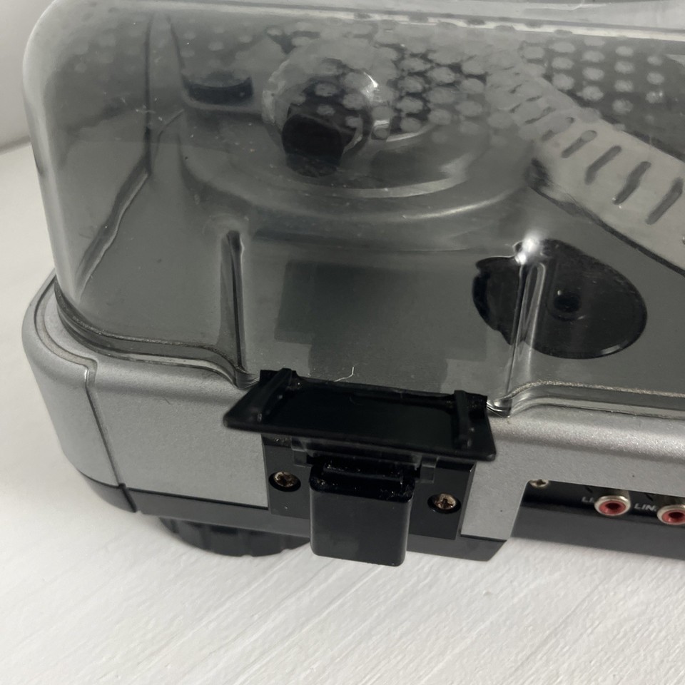 ION Audio LP2CD Digital Conversion Turntable with Built-in CD Recorder ...