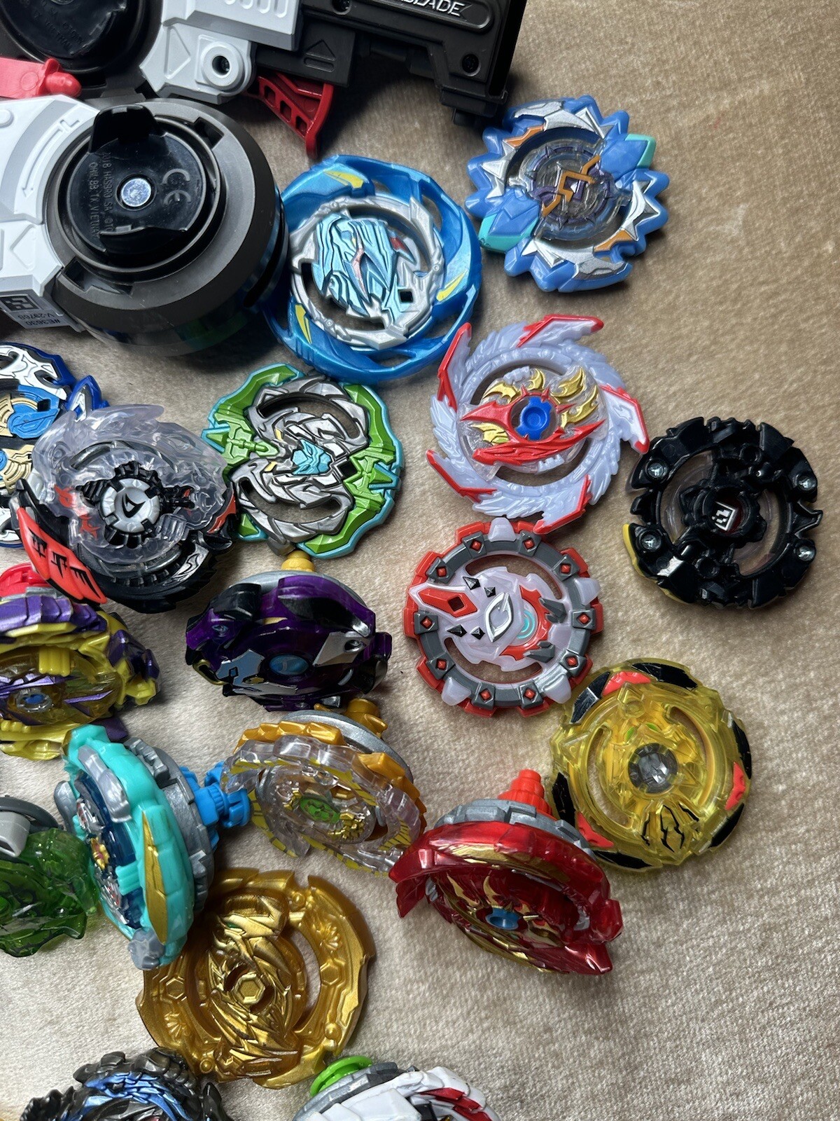 Big Beyblade TOMY Hasbro Takara Metal Plastic String Launchers Lot