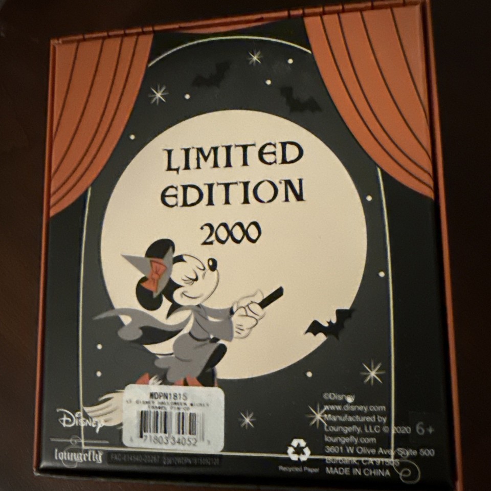 NIB Loungefly Disney Halloween Mickey Mouse Coffin Collector Pin LE ...