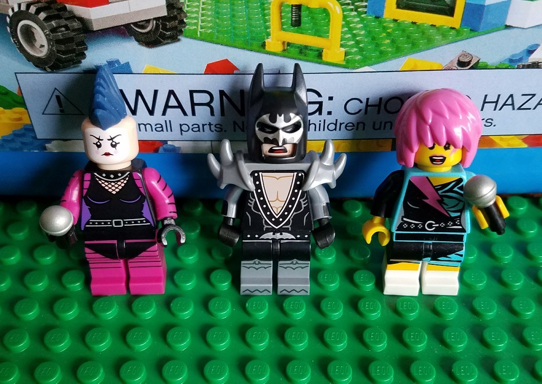 LEGO Minifigure Lot Series 7 Batman Movie Glam Rock Lot Rocker Girl ...