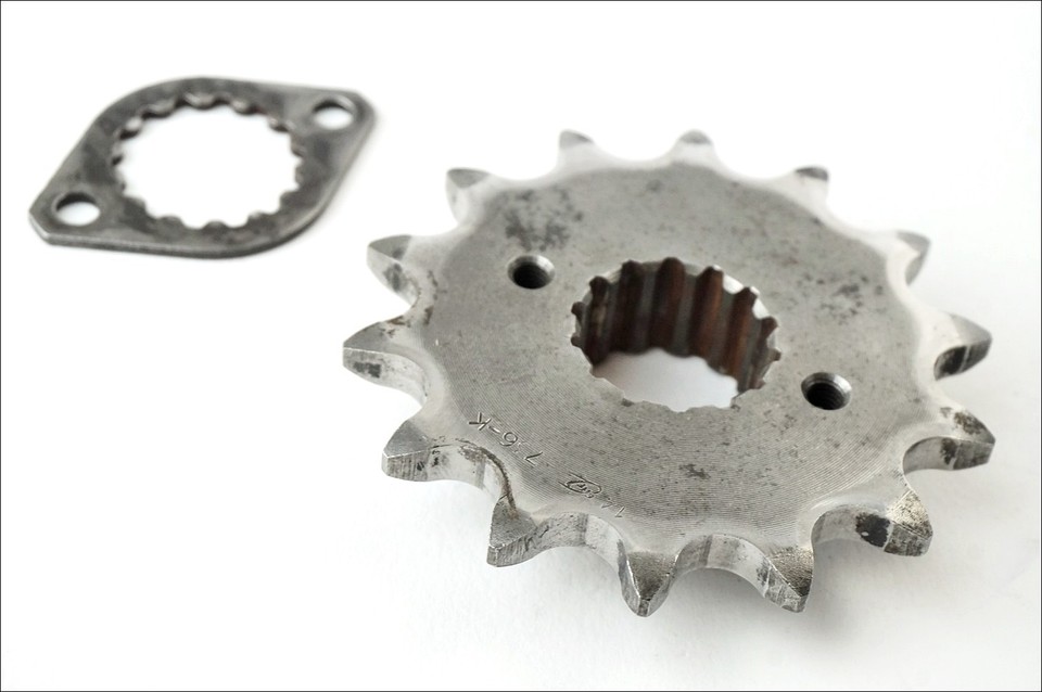 Ducati Monster 600 1998 2001 Original Sprocket With Lock | eBay UK