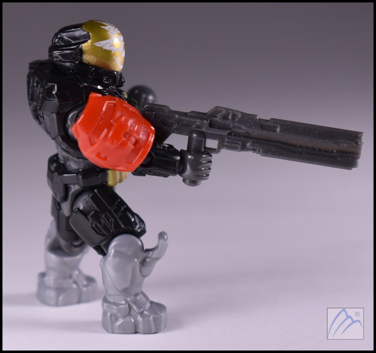 HALO CONSTRUX MEGA BLOKS UNSC SPARTAN EMILE RAILGUN & GRENADE MINI ...