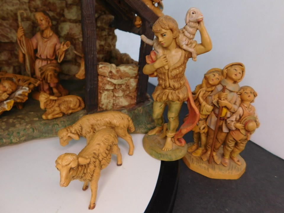 Fontanini Lighted Stable Nativity Creche with 22 pcs 5" Collection | eBay