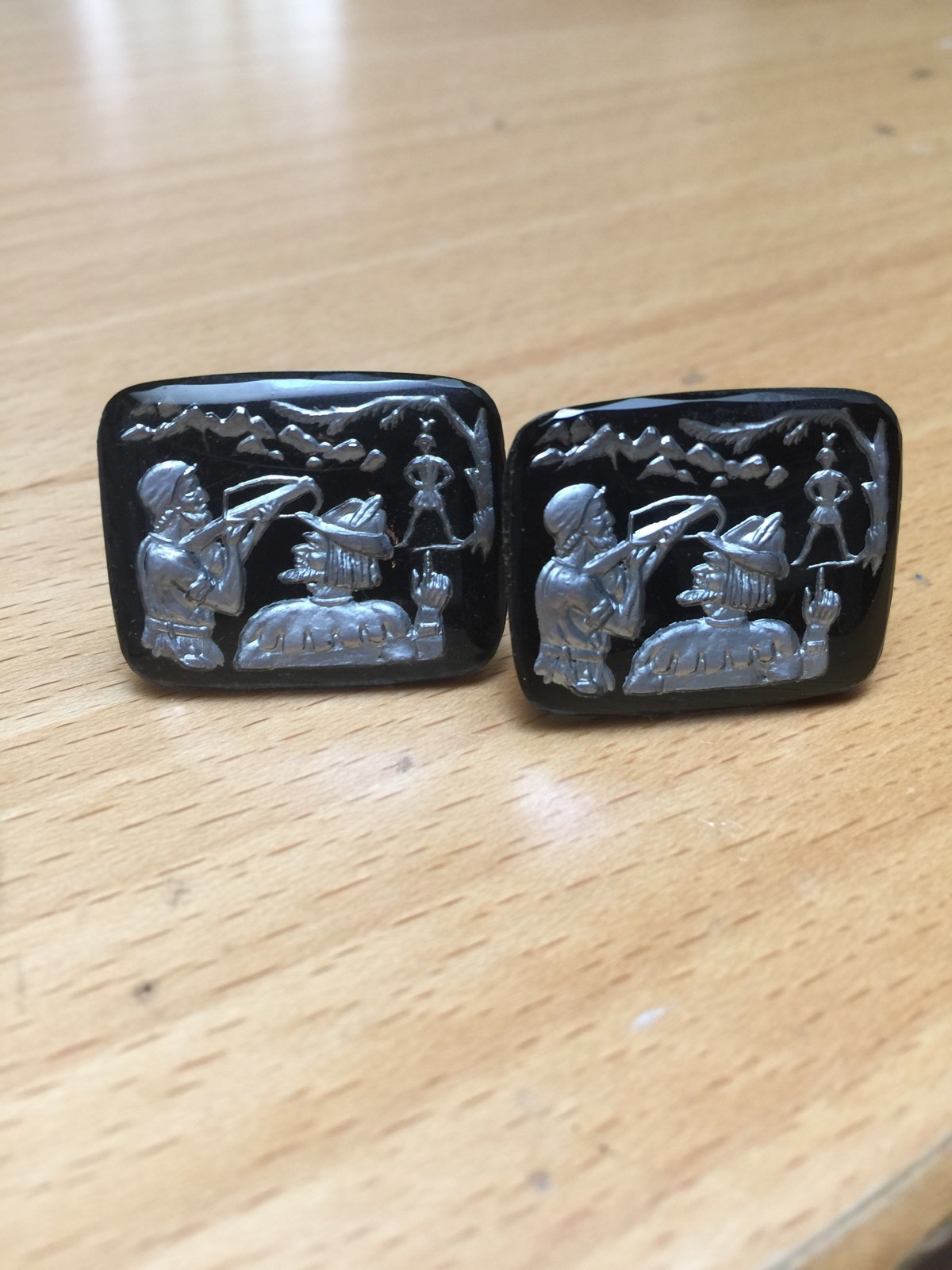 Vintage Intaglio "William Tell" Glass Cameo Cufflinks -1950's.. | eBay