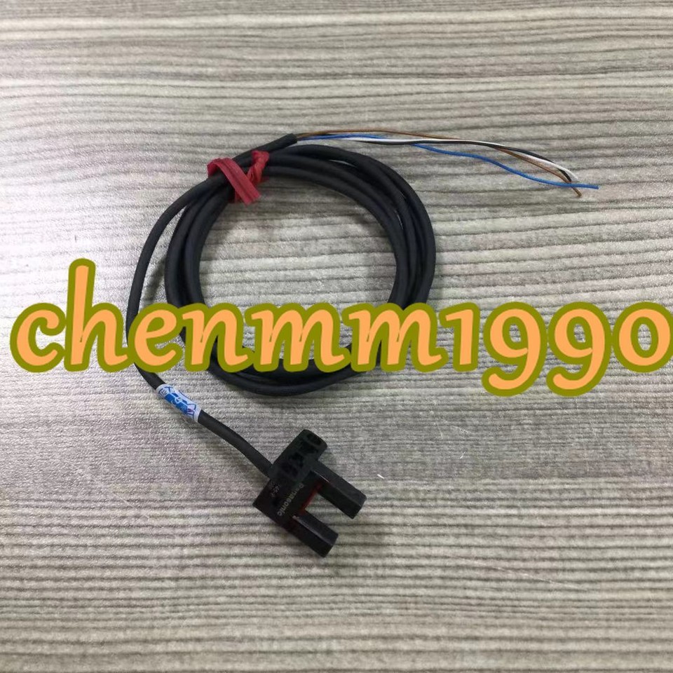 1PC NEW Original Panasonic PM-T45-P photoelectric sensor | eBay