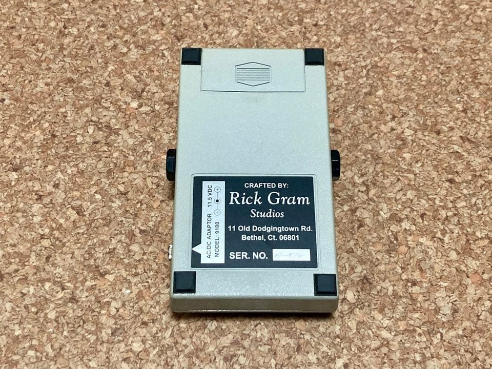 Pédale d'effet guitare Rick Gram Studios Catch A Buzz Tobacco Buzz ...