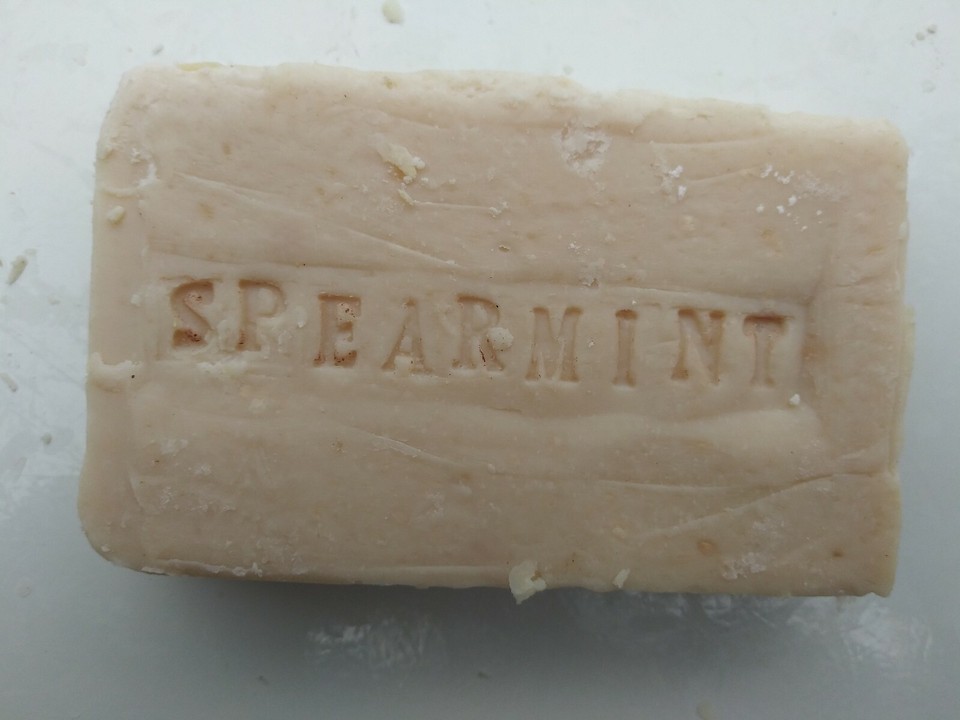 100 BARS MIXED PACK RAW GOAT MILK SOAP PURE ESSENTIAL OILS CHEAP BULK ...