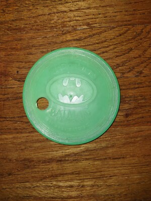 Vintage 1992 McDonalds BATMAN RETURNS MINI FRISBEE BAT DISC Drink Lid ...