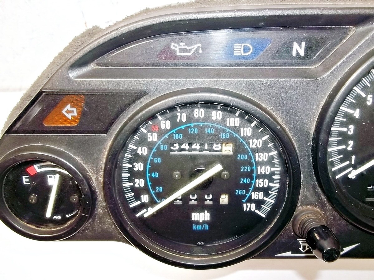 KAWASAKI ZX600 NINJA SPEEDOMETER INSTRUMENT PANEL 25005-1530 KAWASAKI ZX600 NINJA SPEEDOMETER INSTRUMENT PANEL 25005-1530