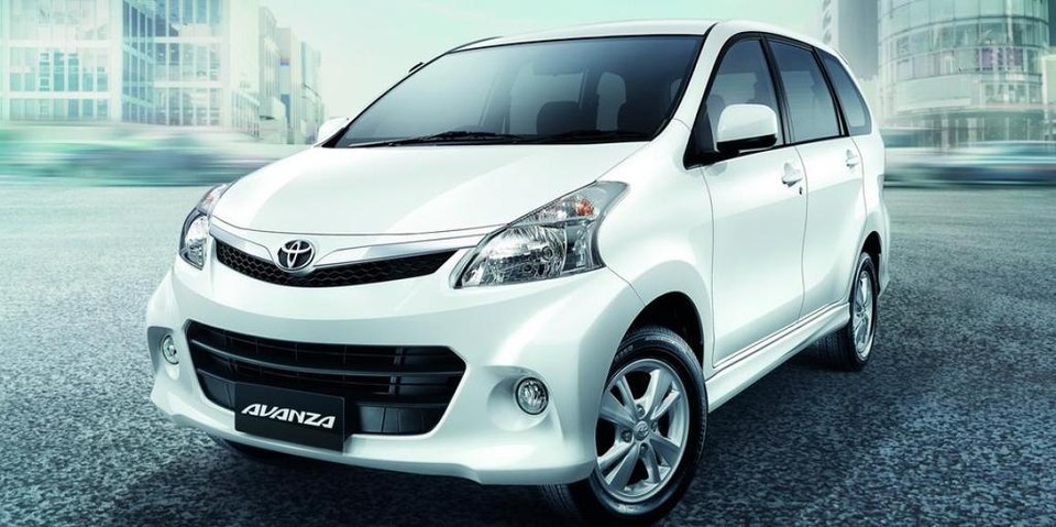 Chrome Rear Trunk Lid Cover Fit For Toyota Avanza Minivan 2012-2015 | eBay