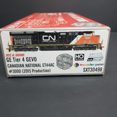 SCALE TRAINS GE TIER 4 GEVO CANADIAN NATIONAL ET44AC 3000 SXT30498 DCC ...