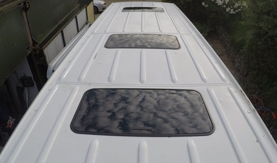 Universal Products Manual Pop-up Sunroof 800mm x 426mm (31.49inch x 16 ...