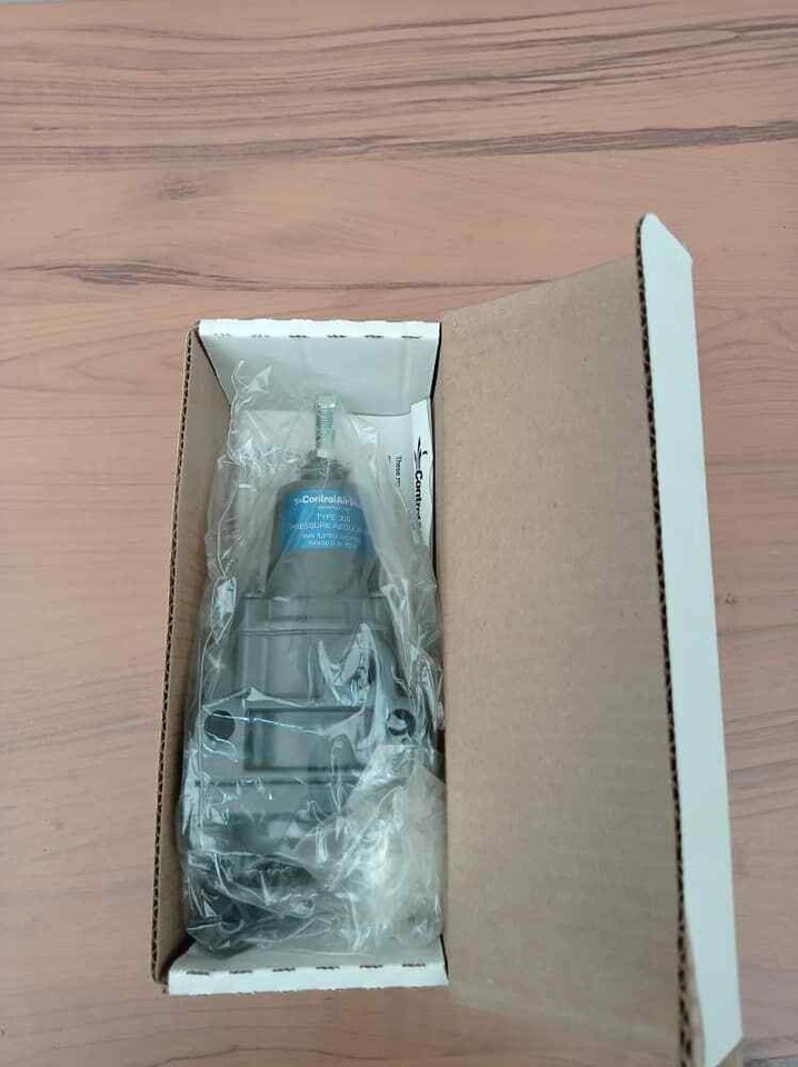 CONTROLAIR AIR/GAS REGULATOR TYPE 300-BA RANGE 0-30 PSI 1/4" NPT-F *NIB* | eBay