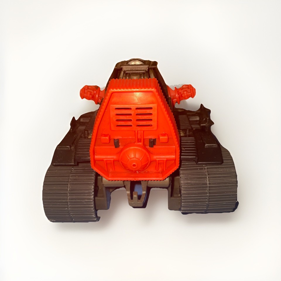 GI JOE NIGHT FORCE TRACKED VEHICLE WITH RED GUNS AND BLACK ARMOR COMBAT ...