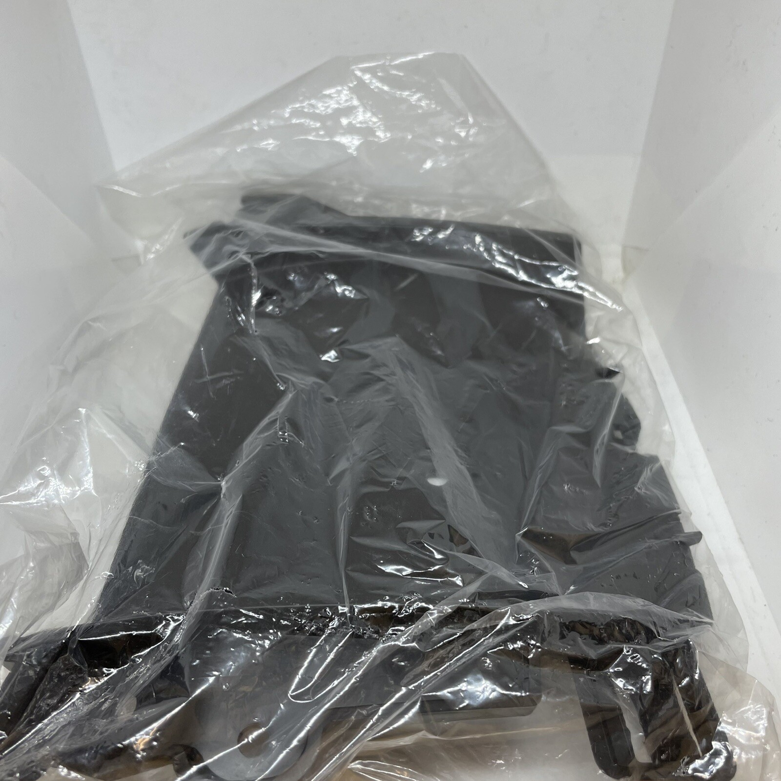 NEW GENUINE JAGUAR XE 2015 ONWARDS FRONT LEFT AIR DUCT COVER - T4N15828 ...