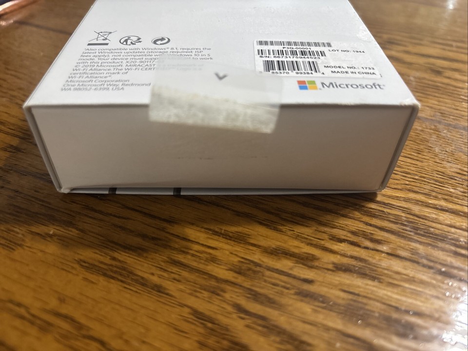 Microsoft Model 1733 Wireless Display Adapter P3Q-00001 885370993844| eBay