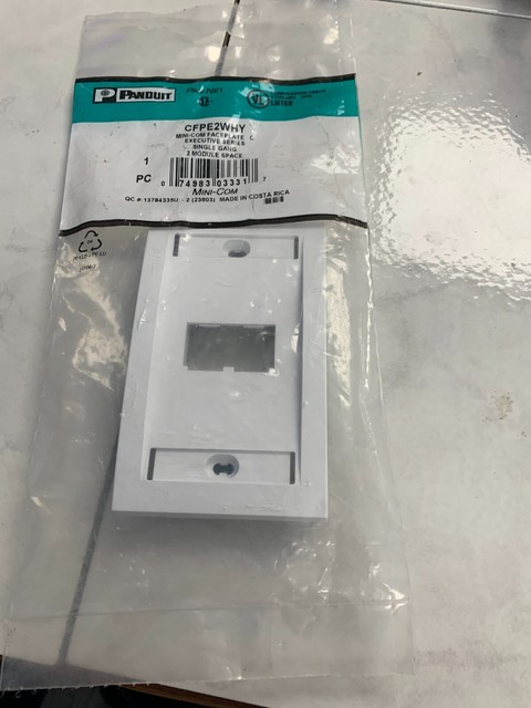 Panduit CFP1WH 1-gang 1-port Faceplate White for sale online | eBay