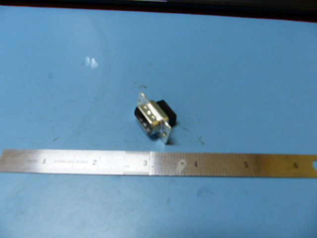 amp 748364-1 Qty of 30 per Lot D-Sub High Density Connectors PLUG 15P ...